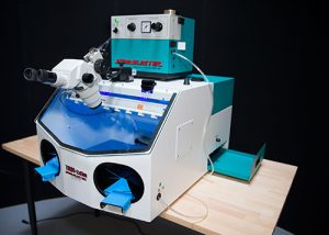 Micro abrasive blasting